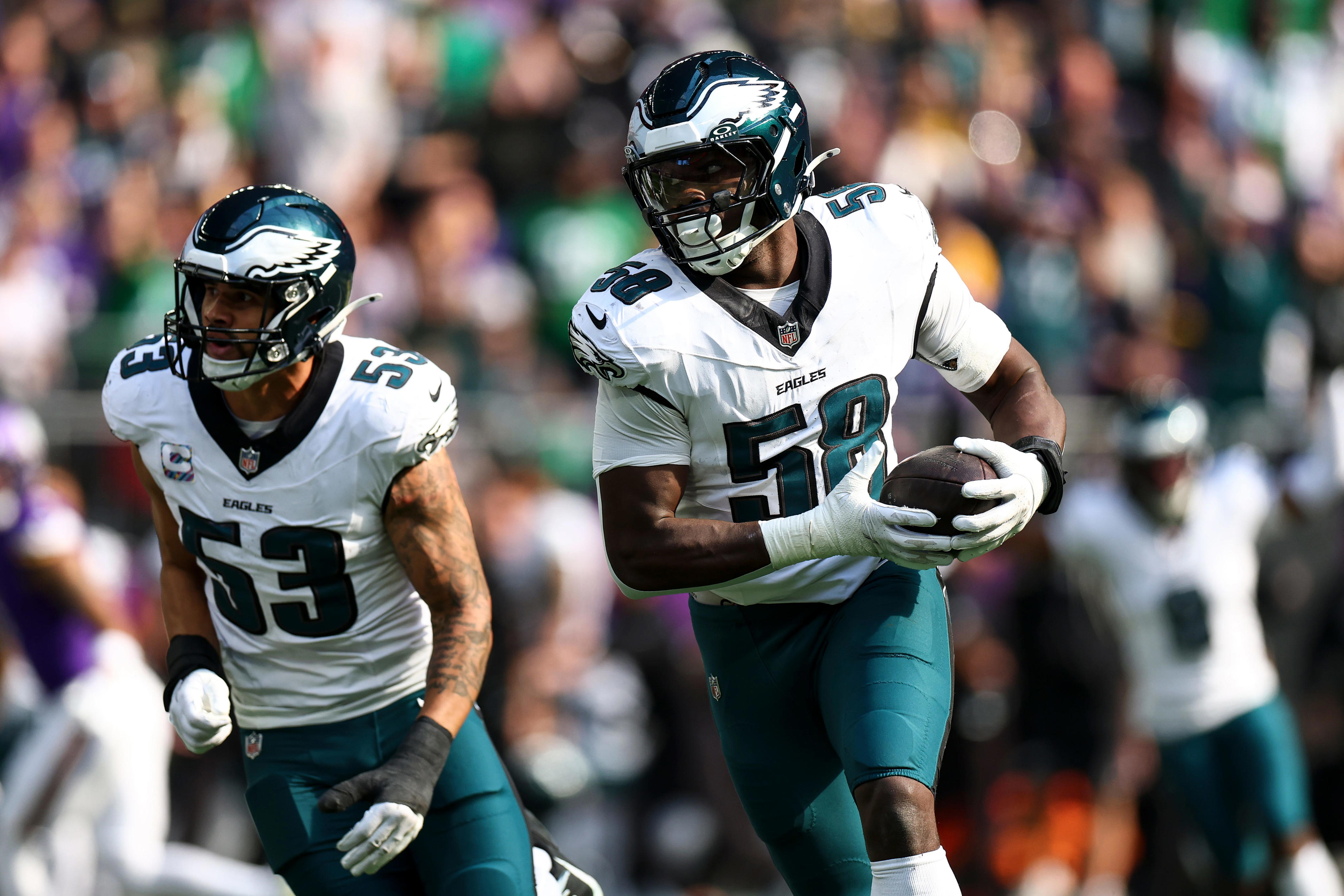 Eagles' Jalyx Hunt offers a behind-the-scenes look at his first NFL ...
