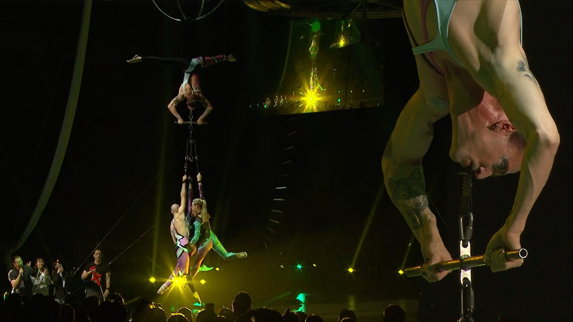 Heaviest weight held by the teeth upside down - 185.80kg by Michael Radiff