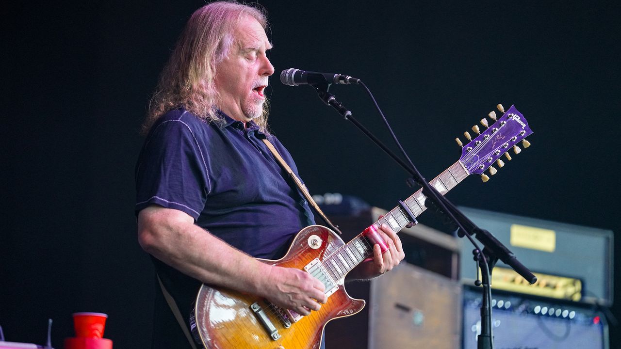 Warren Haynes on his 12-string Les Paul and playing the iconic guitars ...