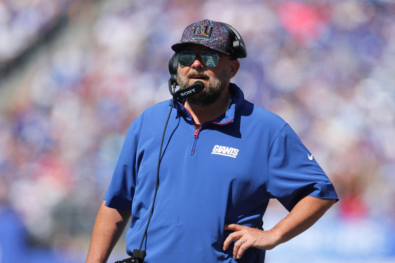 Did Giants coaches fail Jaxson Dart before critical mistake in collapse ...