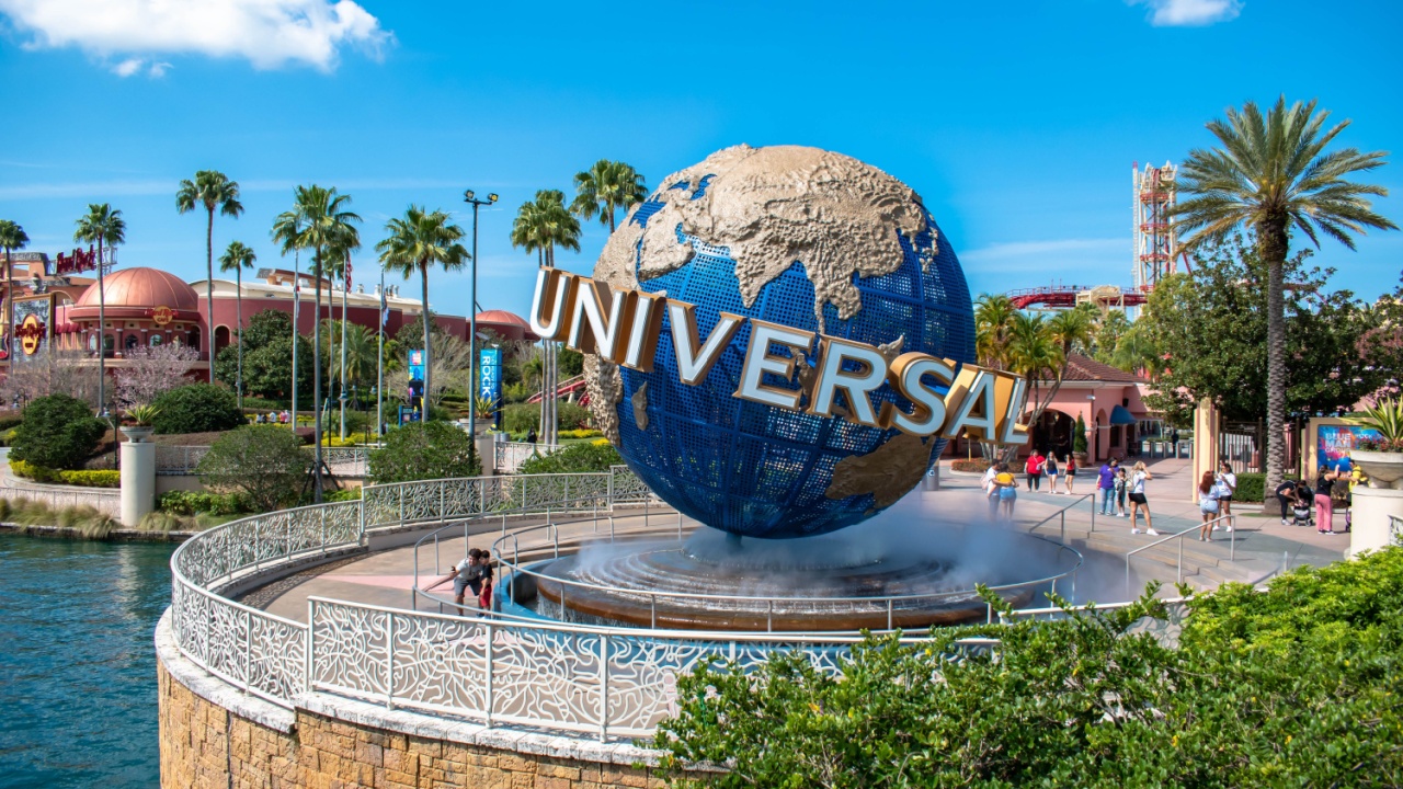Universal Orlando announces opening date for winter holiday celebration