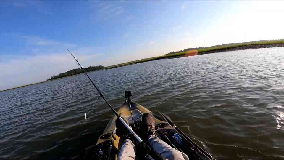 Kayak Fishing Solo — No Bait, No Problem! (Unbelievable Results)