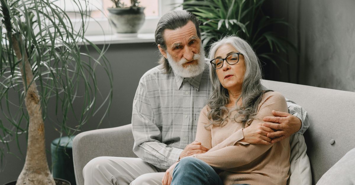 10 "Comforting" Phrases That Can Actually Make Things Worse