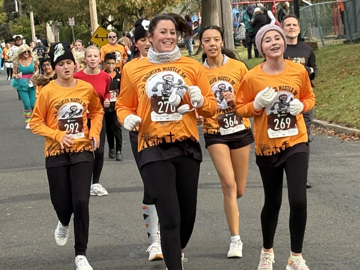 Haunted Hustle Brings Halloween To The Streets Of Newtown (Photos)