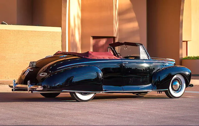 15 Photos of Iconic Convertibles Through the Decades
