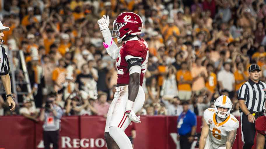 Two Alabama Players Win SEC Weekly Honor After Tennessee Win