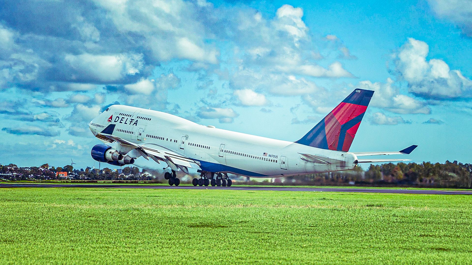 Why Did Delta Air Lines Operate The Boeing 747 Again After An 18-Year ...