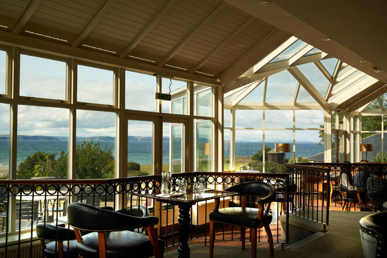 The cosy and luxurious Scottish Highlands hotel that's created the best ...