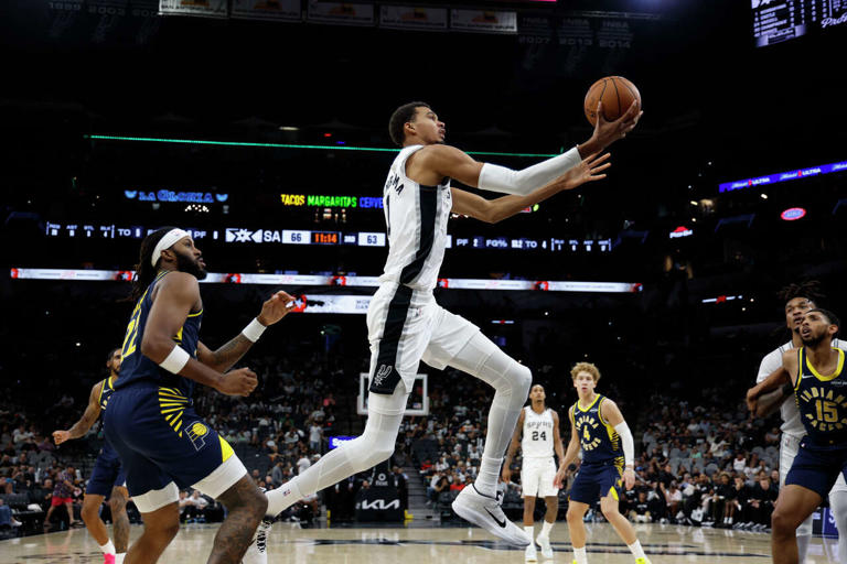 Spurs to host Mavericks as NBA's new broadcast era tips off Wednesday