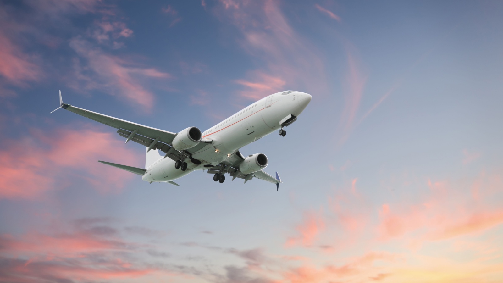 Ottawa says it will clear nearly 100,000 air travel complaints