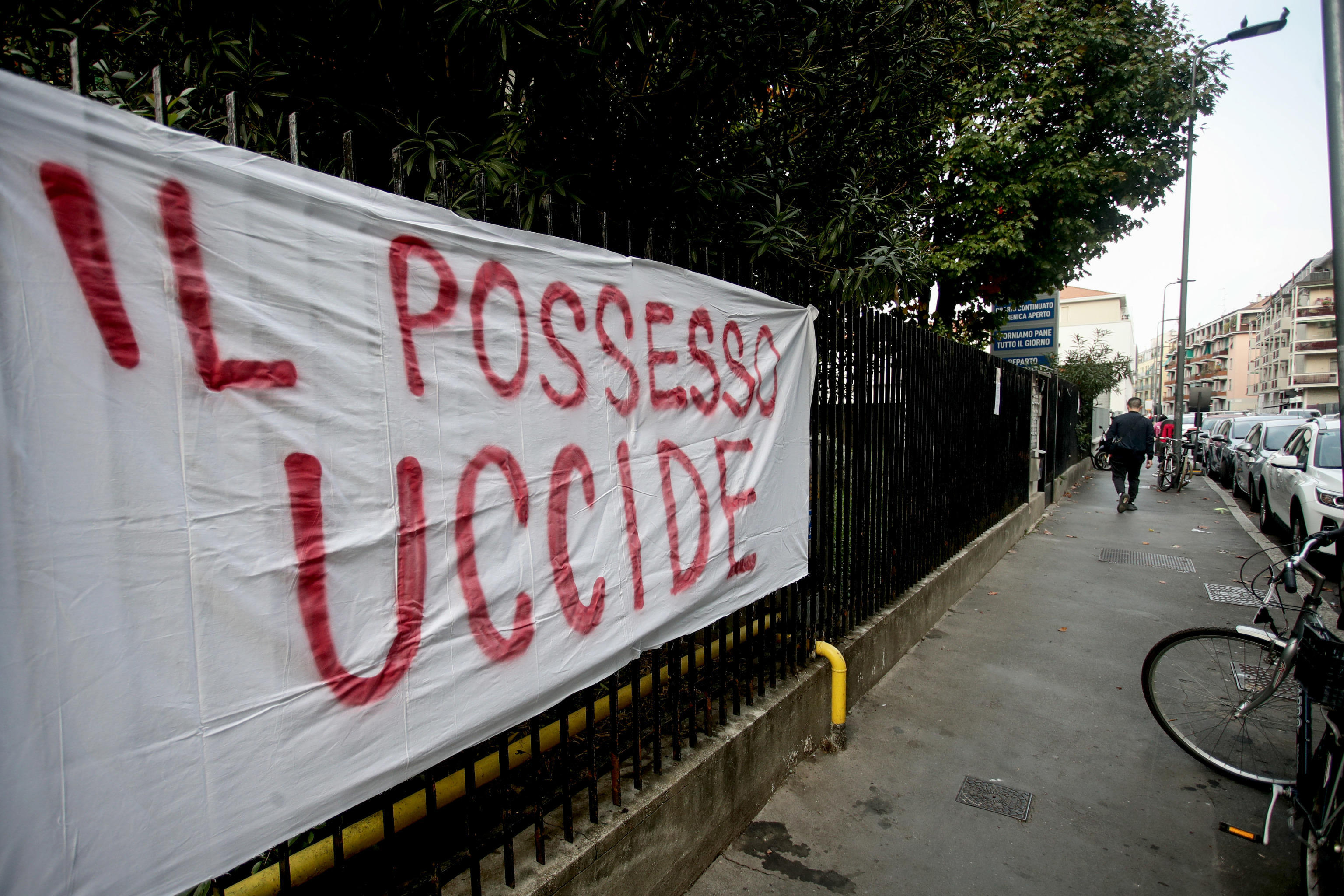 L'ex compagna di Soncin a pm Milano, 'è un uomo violento'