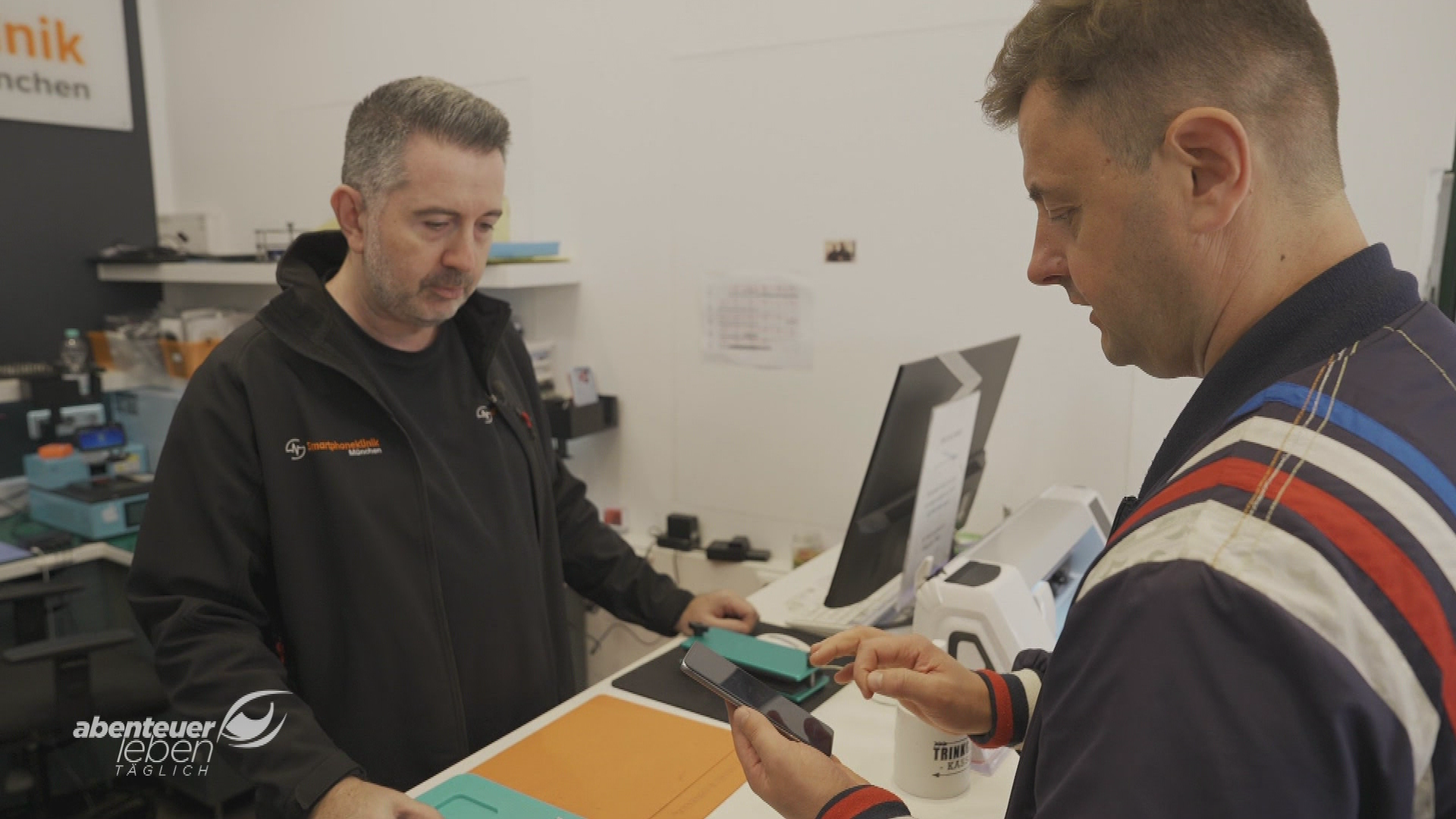 Handy-Doktor im Einsatz: Wenn das Smartphone baden geht