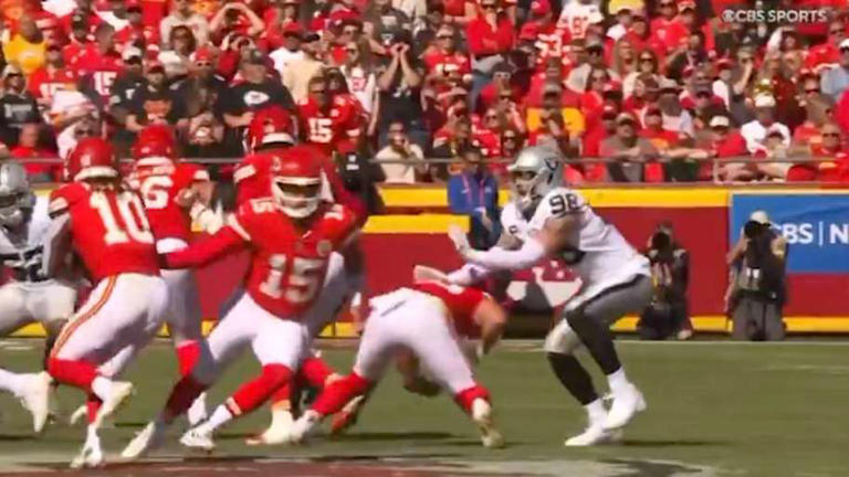 Chiefs’ Legal Hit That Injured Maxx Crosby Has NFL Fans Crying Foul Play