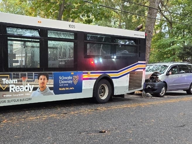 3 Injured In Suffolk County Transit Bus Crash Monday Morning: PD