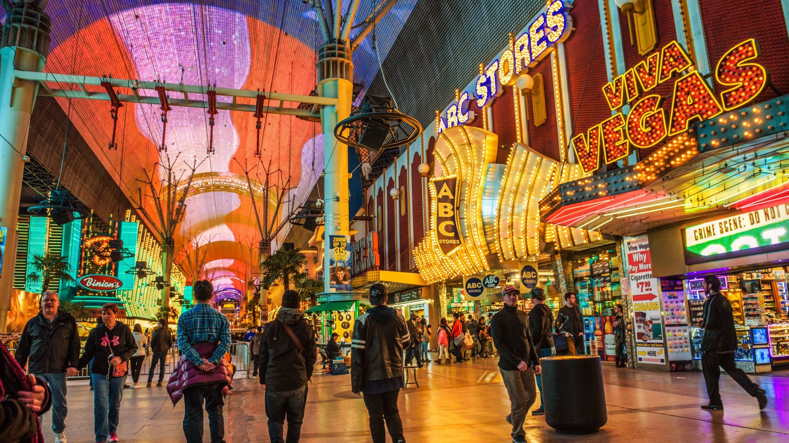America’s coolest gaming lounges and arcades every player needs to visit