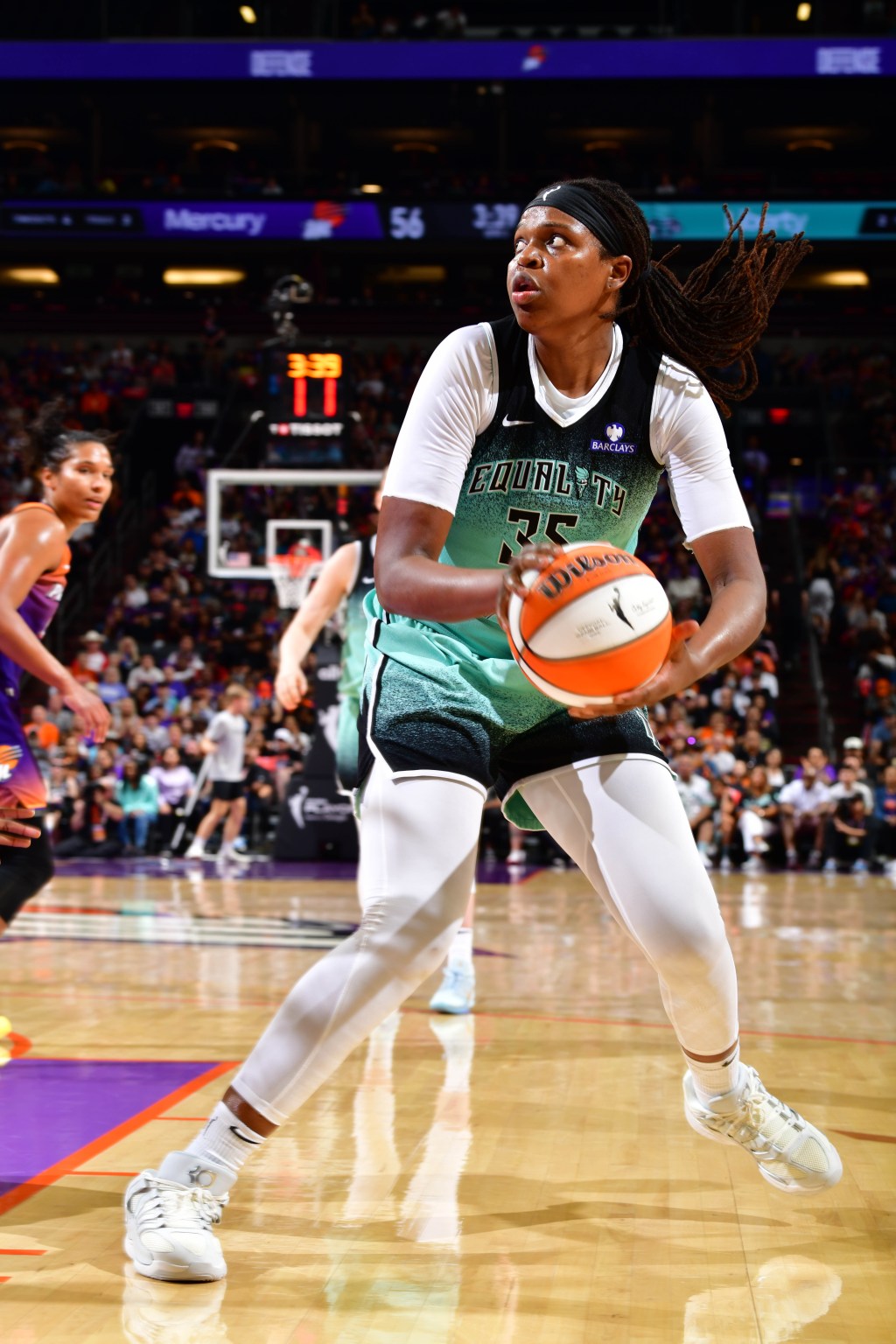 Jonquel Jones has ankle surgery to start massive Liberty offseason
