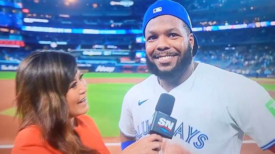 TV Cameraman’s Epic Move for Vladimir Guerrero After Blue Jays Win Was ...
