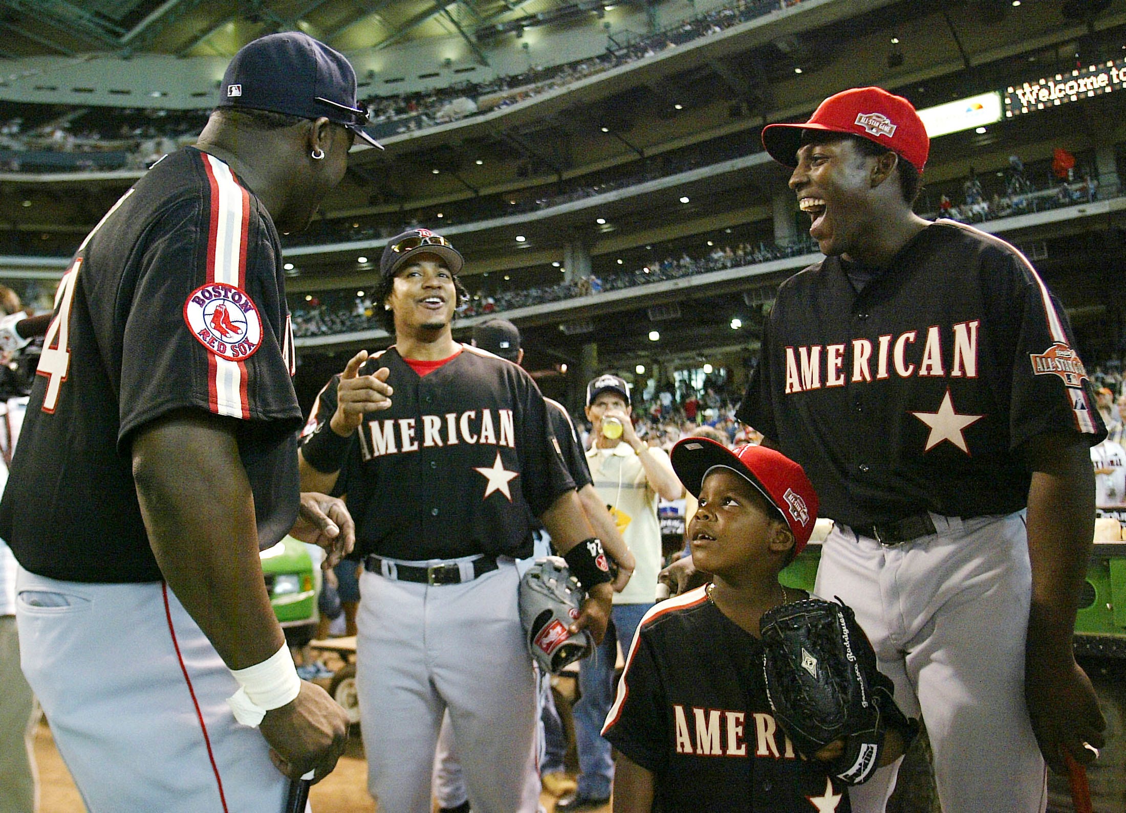 7 Vladimir Guerrero Sr. and Jr. photos over the years of dad and son
