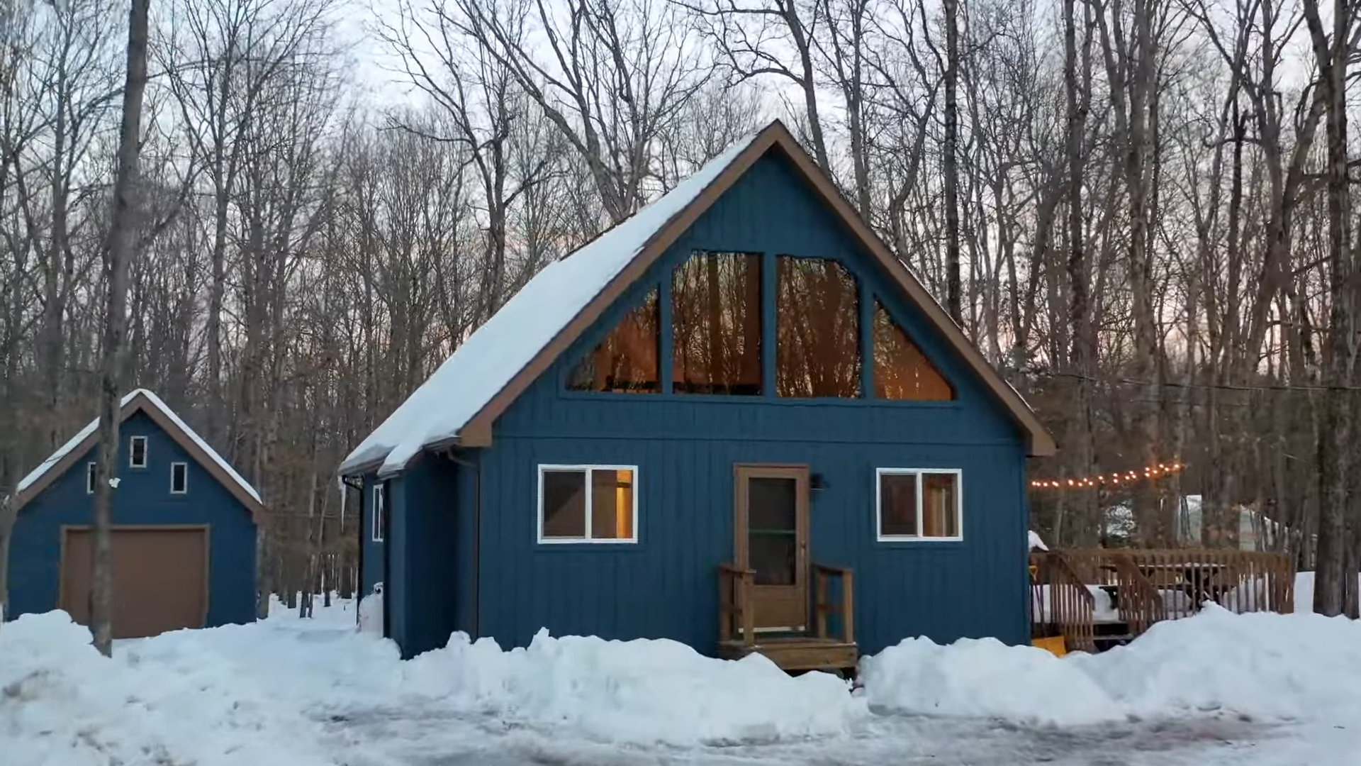 A vibrant A-frame retreat for adventurers