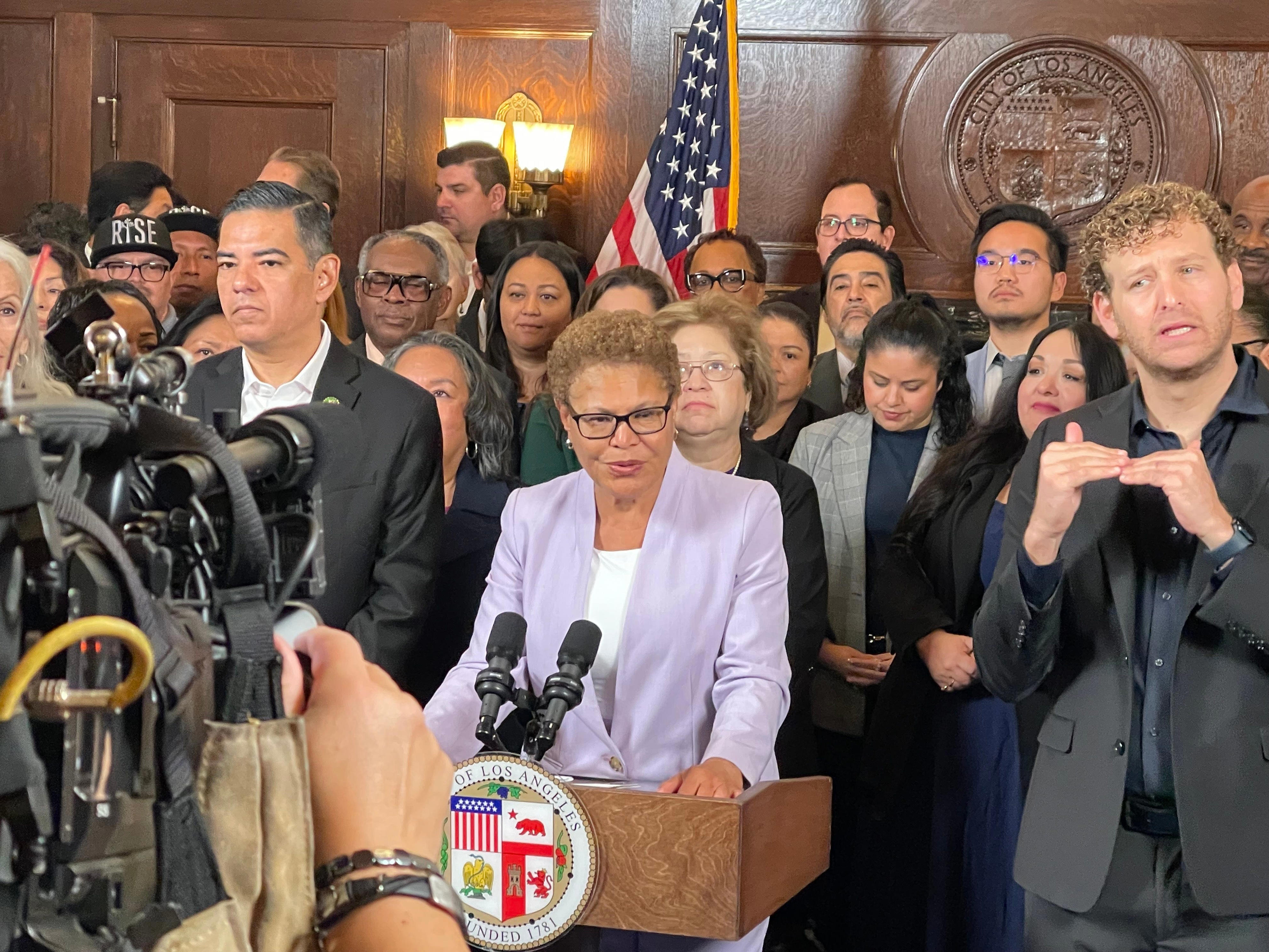 Mayor Bass, Rep. Garcia call for congressional investigation into ICE raids