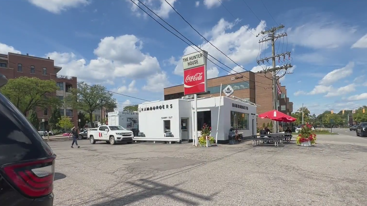 Hunter House Hamburgers relocating in Metro Detroit