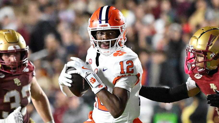 Clemson Tigers Provide Positive Update on WR Bryant Wesco Jr.