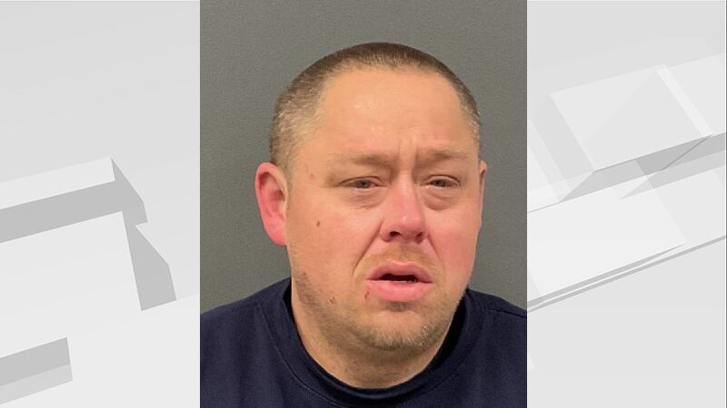 Lake Park man arrested following high-speed pursuit in Clay County