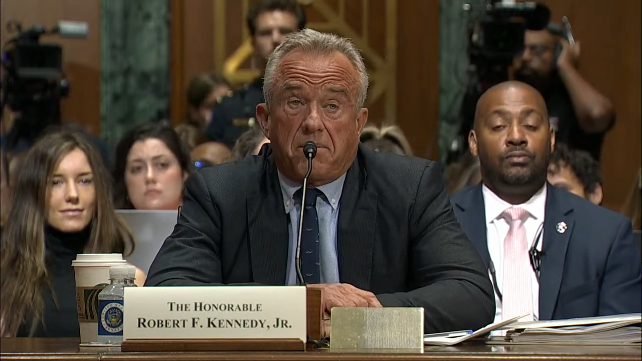 'I Will Hold You To That': RFK Jr. Loudly Breathes Through The Mic As ...
