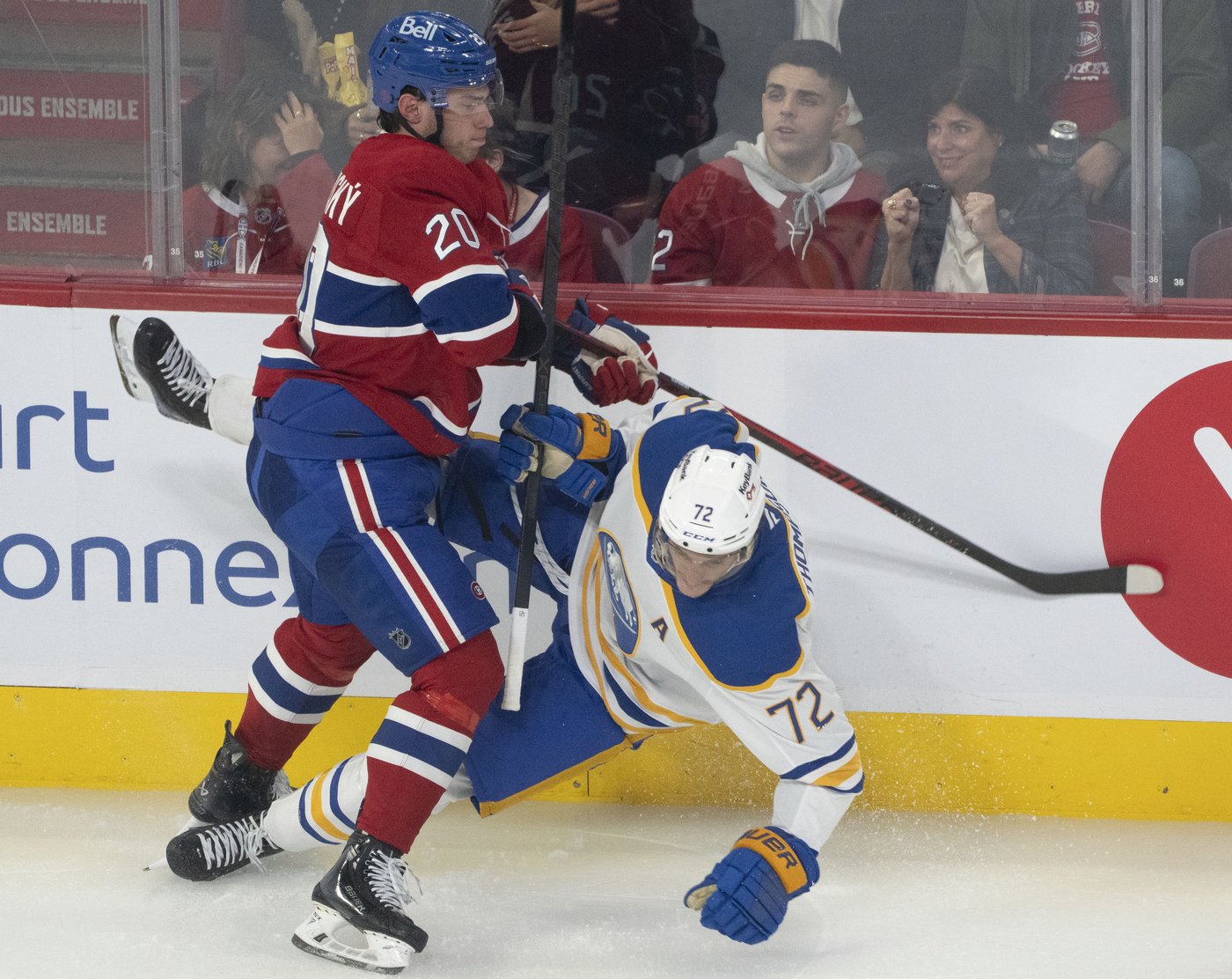 Canadiens score three goals in the third to beat Sabres 4-2