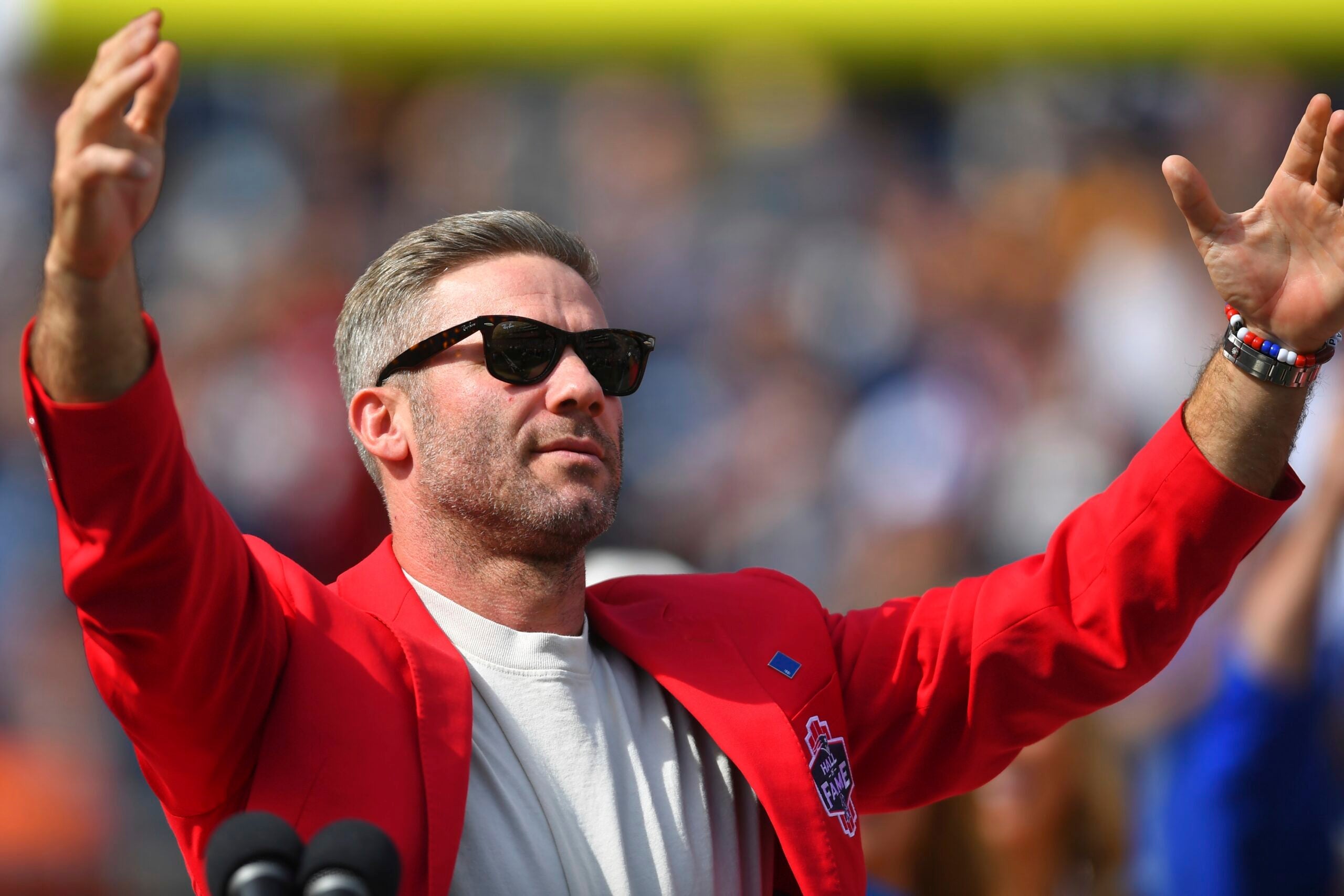 Julian Edelman explains why Patriots will win AFC East