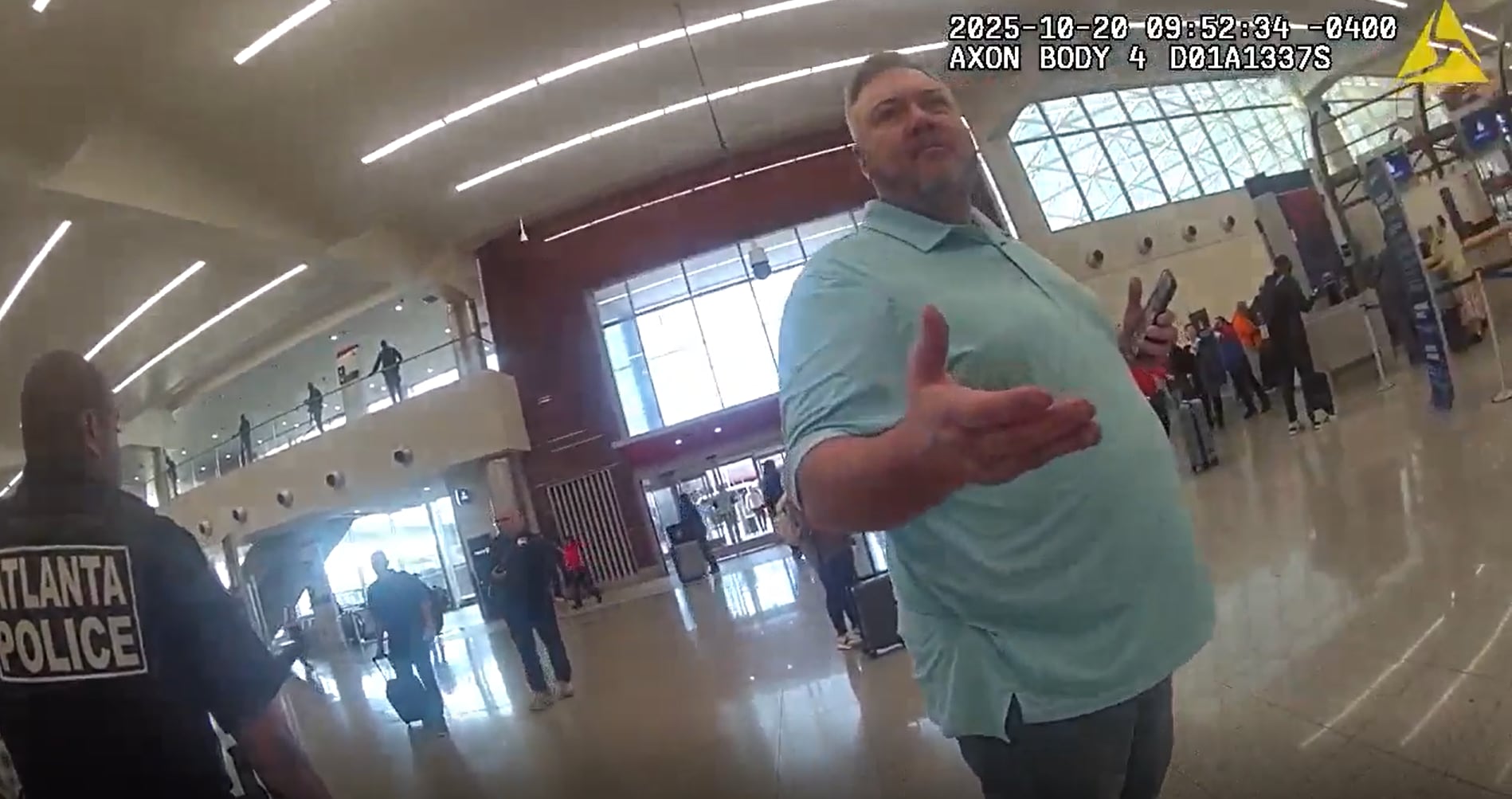 Attorneys for man accused of threatening Atlanta airport request mental ...
