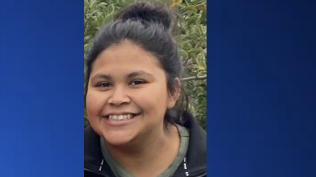 Vigil held for missing Chicago teen Estefania Herrera