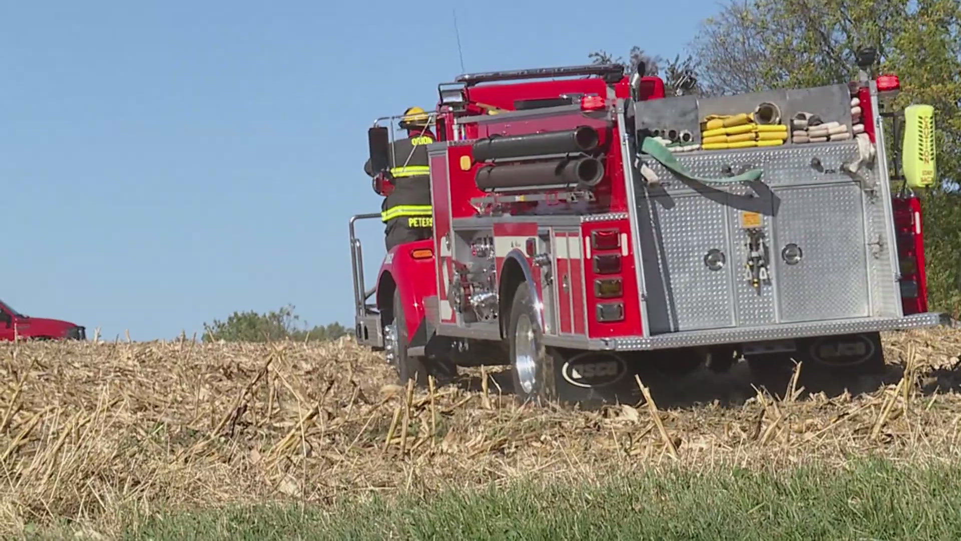 Power line falls, sparks field fire in rural Coal Valley