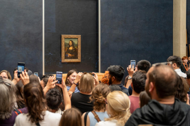 A history of heists at the Louvre: From the Mona Lisa to Napoleon's jewels