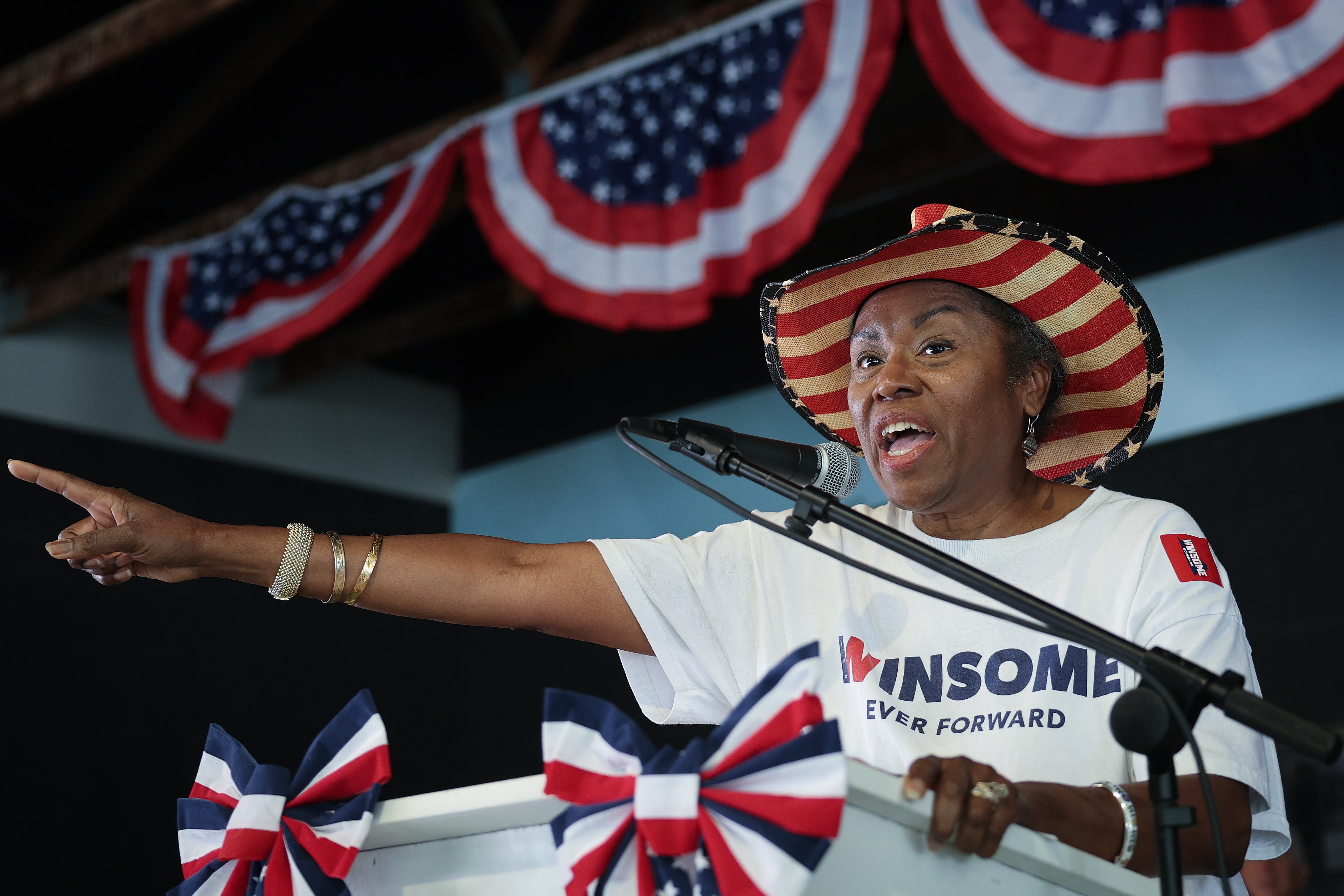 New poll shows Earle-Sears' chances of winning Virginia governor's race