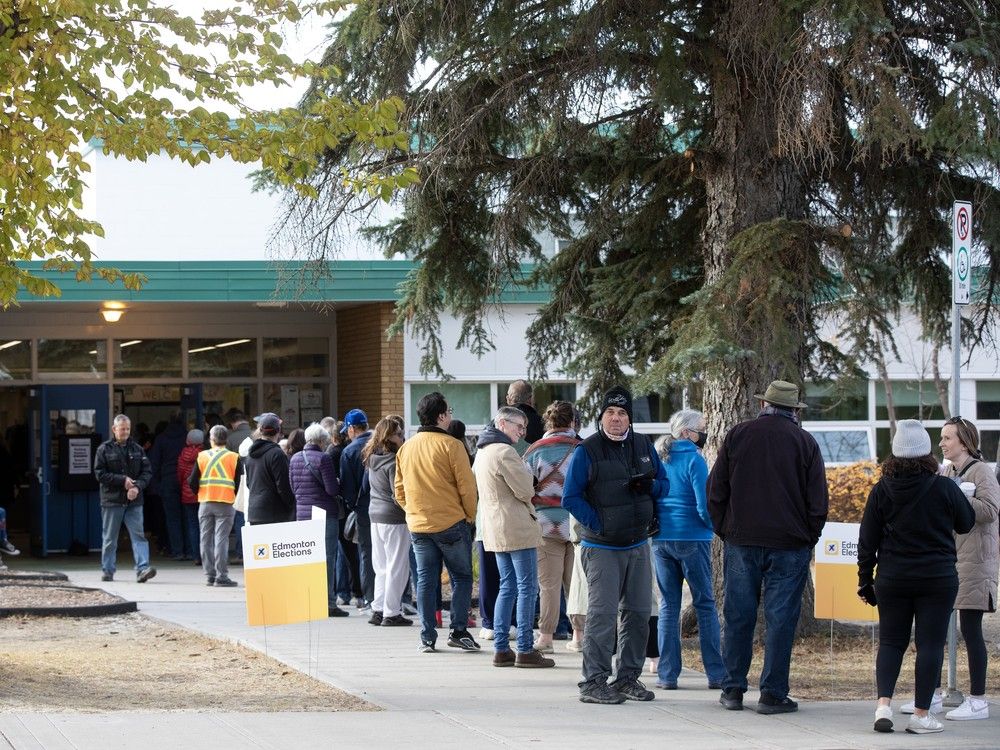 Edmonton Election 2025 live updates: Long lines reported at some ...