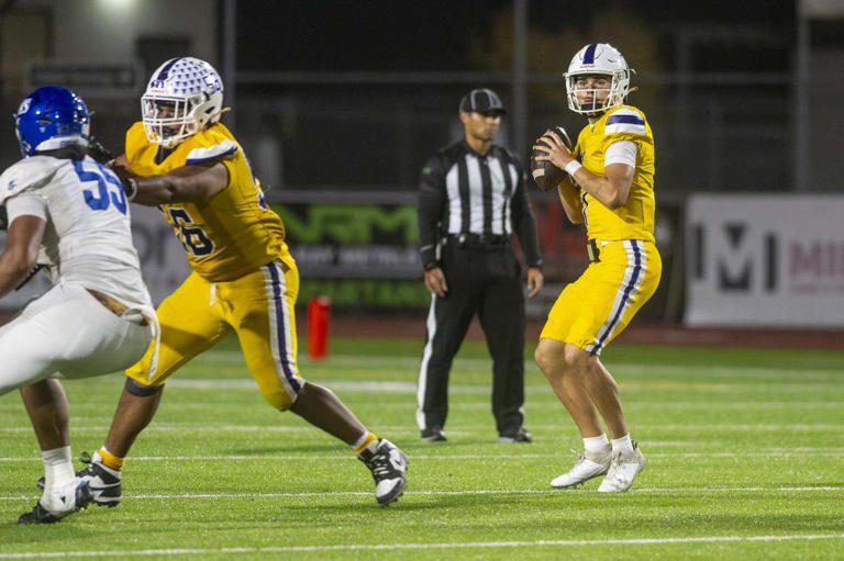 Week 7 football takeaways: Graham-Kapowsin undefeated, Sumner defense ...