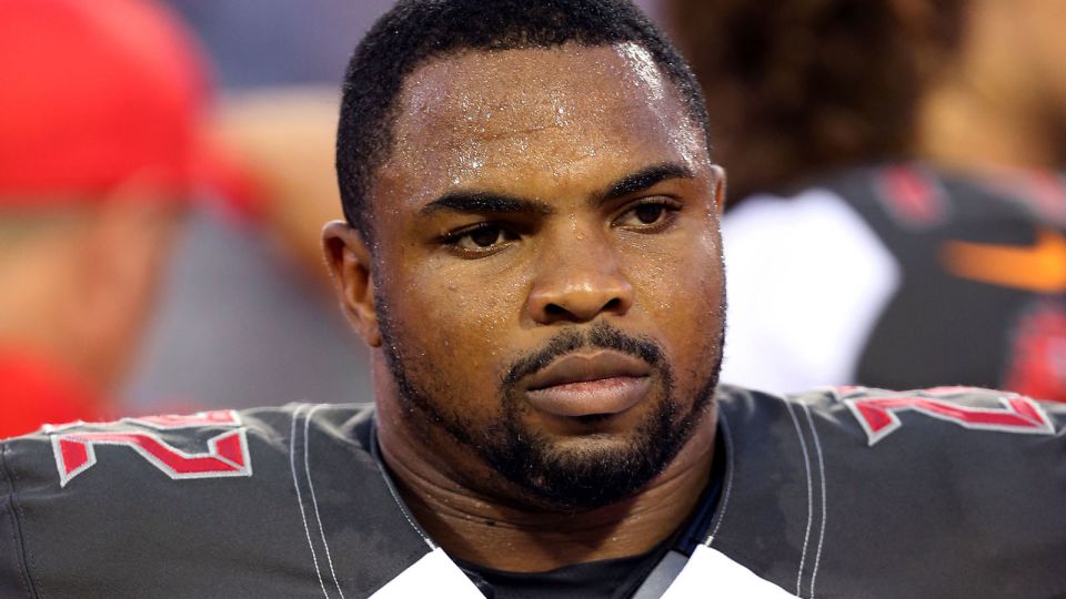 Former NFL player Doug Martin died after struggling with officers while ...