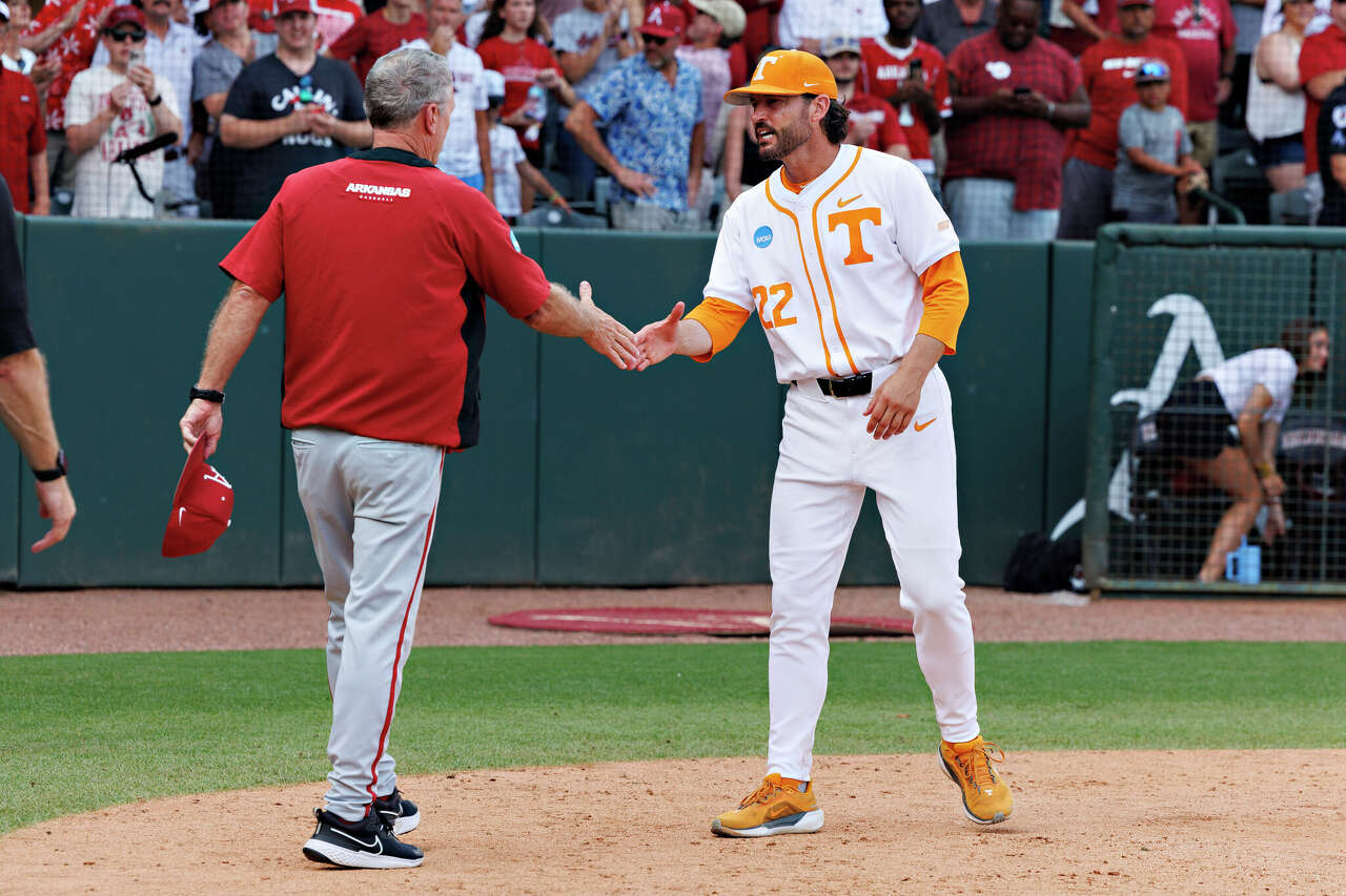 'Got the ball in his court': SF Giants insider offers latest on manager ...