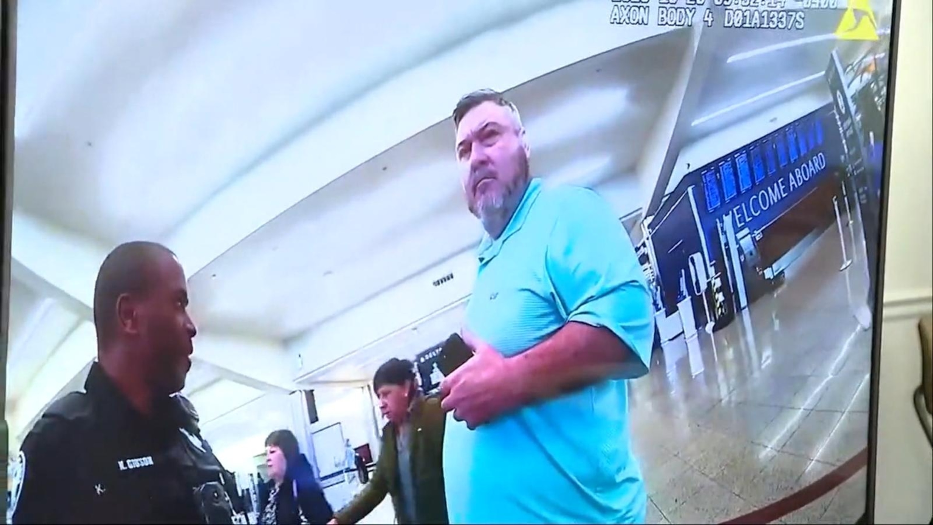 Man arrested for allegedly threatening to shoot up Atlanta airport