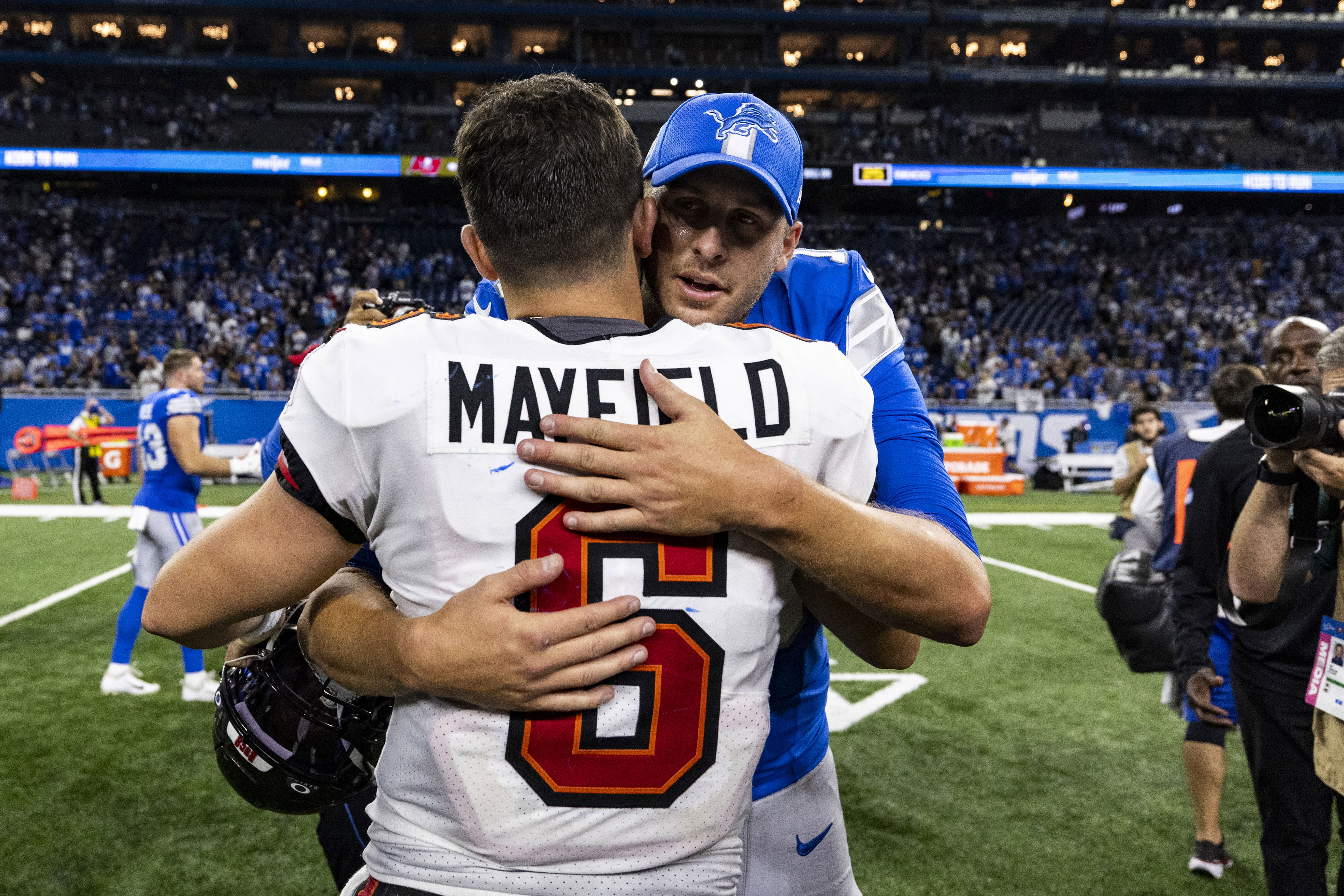 Monday Night Football doubleheader: Week 7