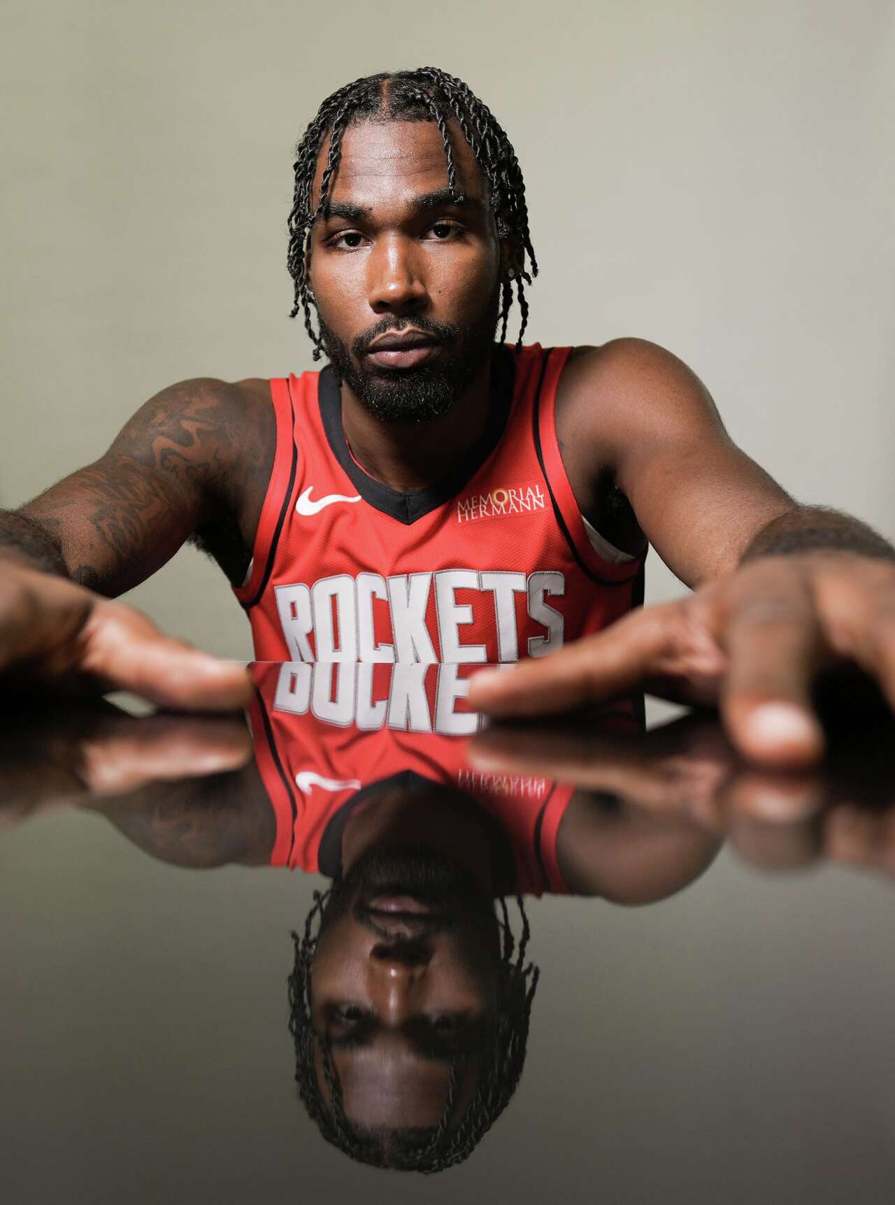Grieving his father, Tari Eason finds purpose and powers the Rockets