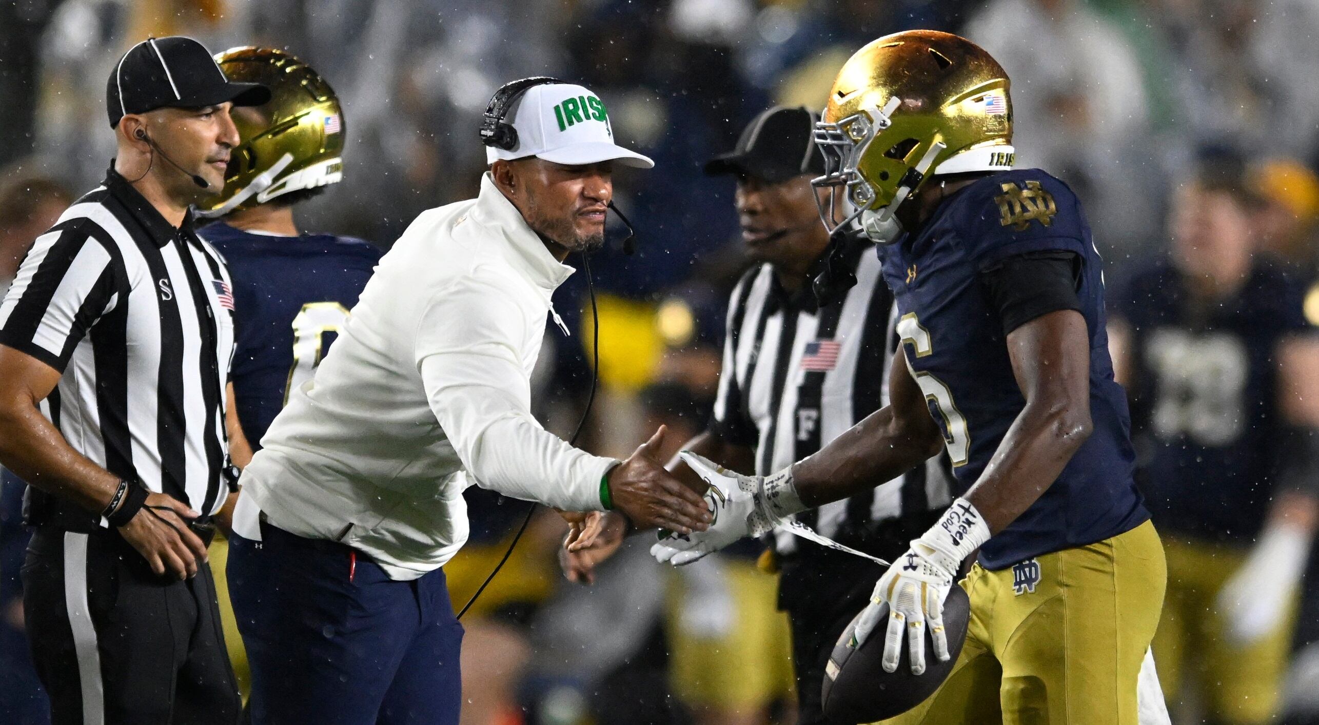 Notre Dame football on a roll after winning 5th straight game