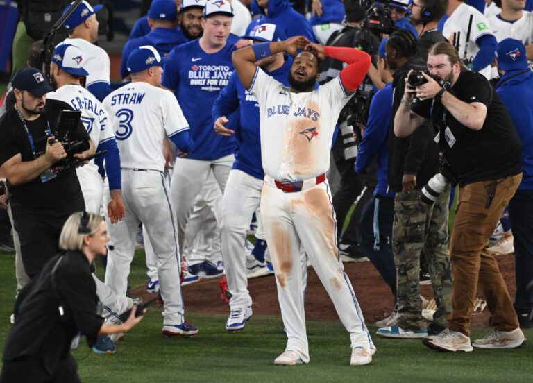 Blue Jays clinch World Series berth, A-Rod forgets Aaron Judge exists