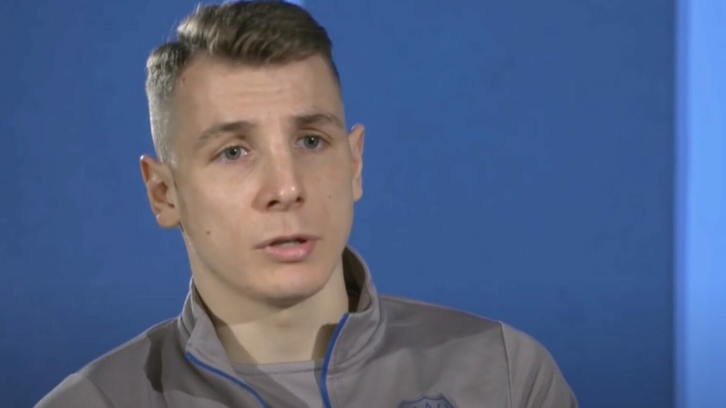 “No Pain, No Gain” : Lucas Digne Reveals Huge Gash on His Leg