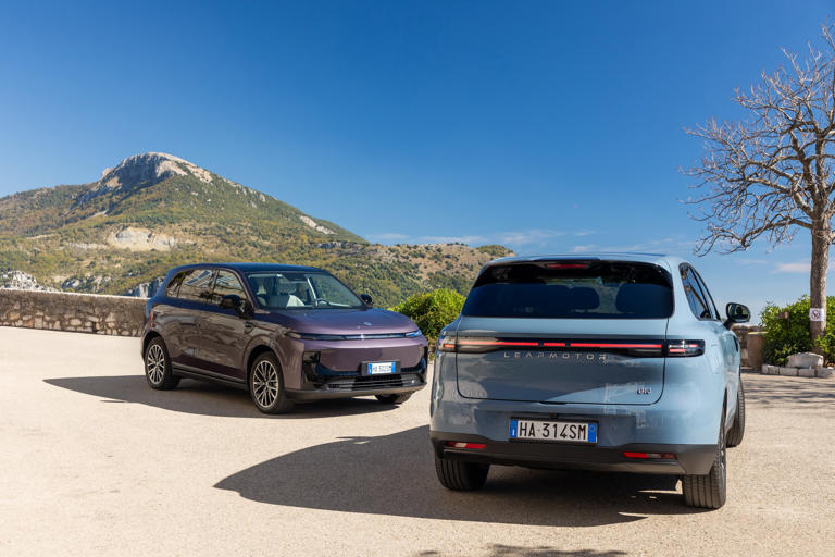 Οδηγούμε στην Γαλλία το νέο Leapmotor B10