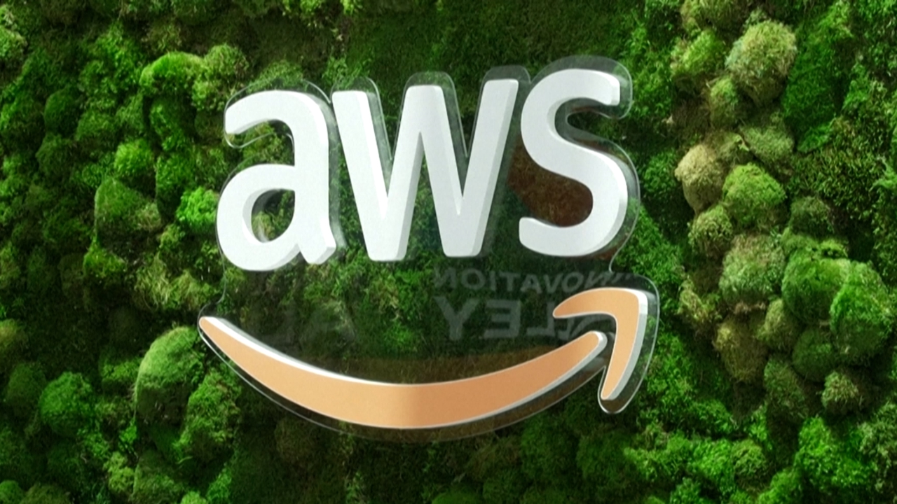 Amazon Web Services Hiccup Causes Global Internet Outage