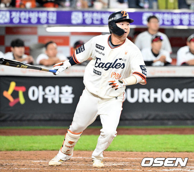 한화 3차전 라인업 바꿨다, 우익수 최인호 PS 첫 출장…이도윤 유격수 투입, 최재훈 9번으로 [PO3]