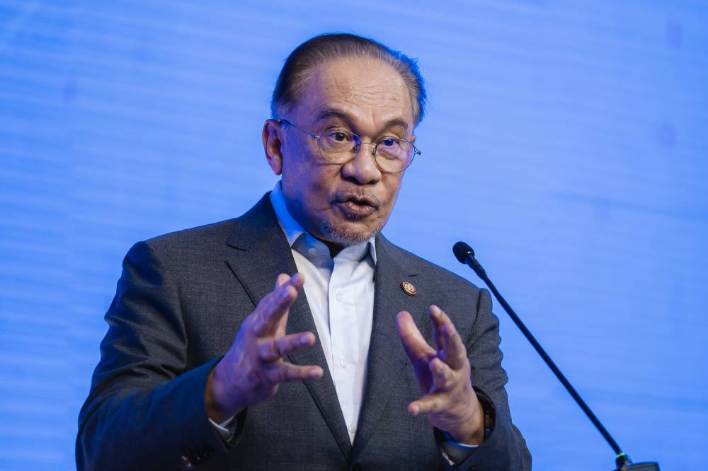 Putin mulls attending Asean summit, deputy PM confirmed for now - Anwar
