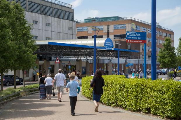 Southampton General Hospital warns A&E is 'extremely busy' as heatwave ...